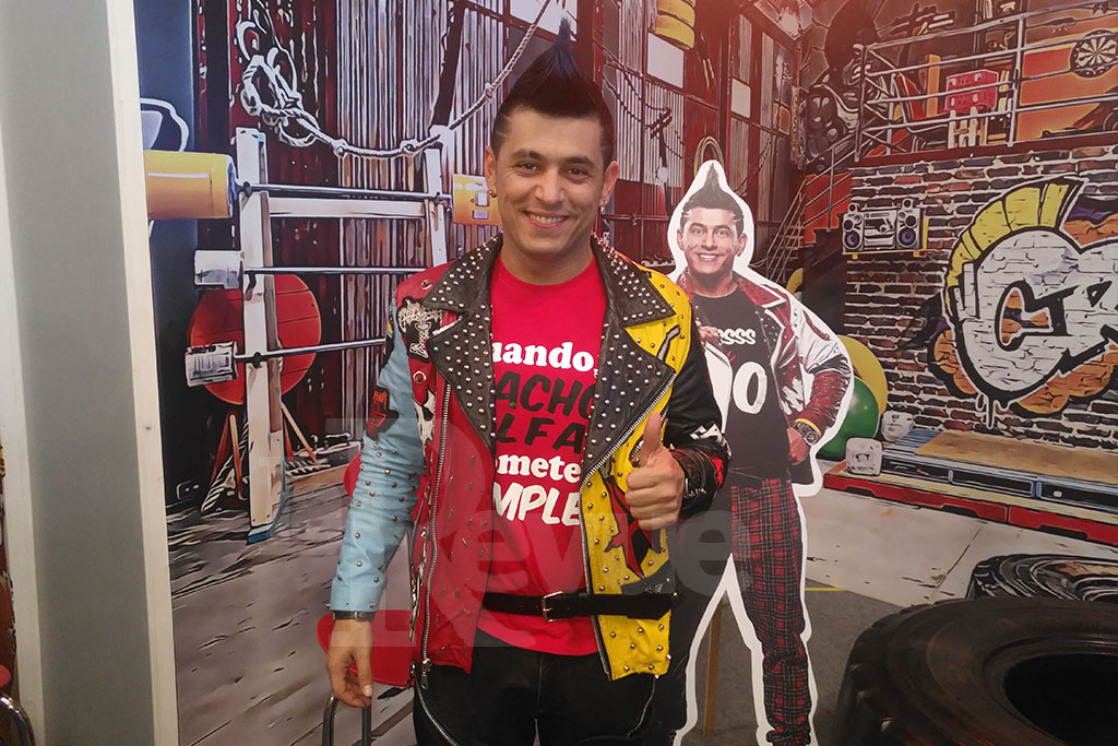 Regresa el macho alfa recargado. - La Revue