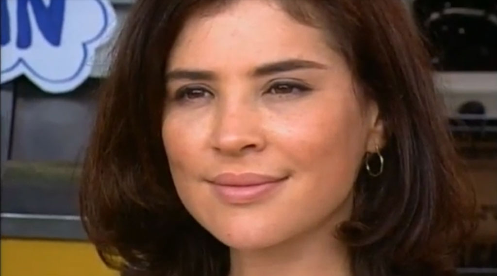 "Las mujeres que soy" con María Fernanda Martínez - La Revue