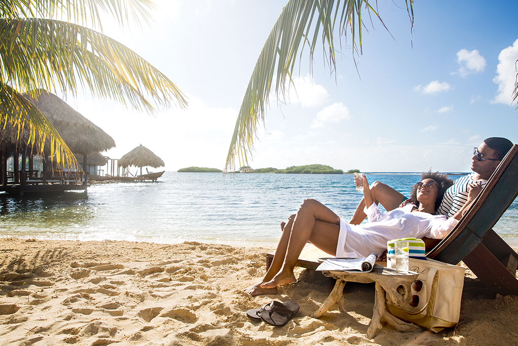 Para disfrutar del amor con la pareja, la Isla Feliz es el lugar ideal ...