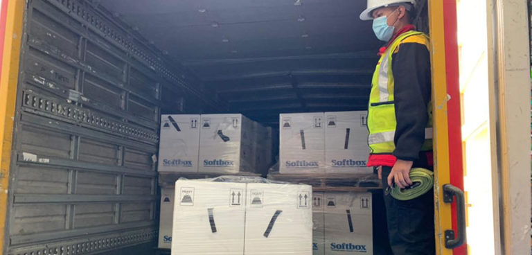 Colombia recibió 443.430 dosis del laboratorio Pfizer - La Revue